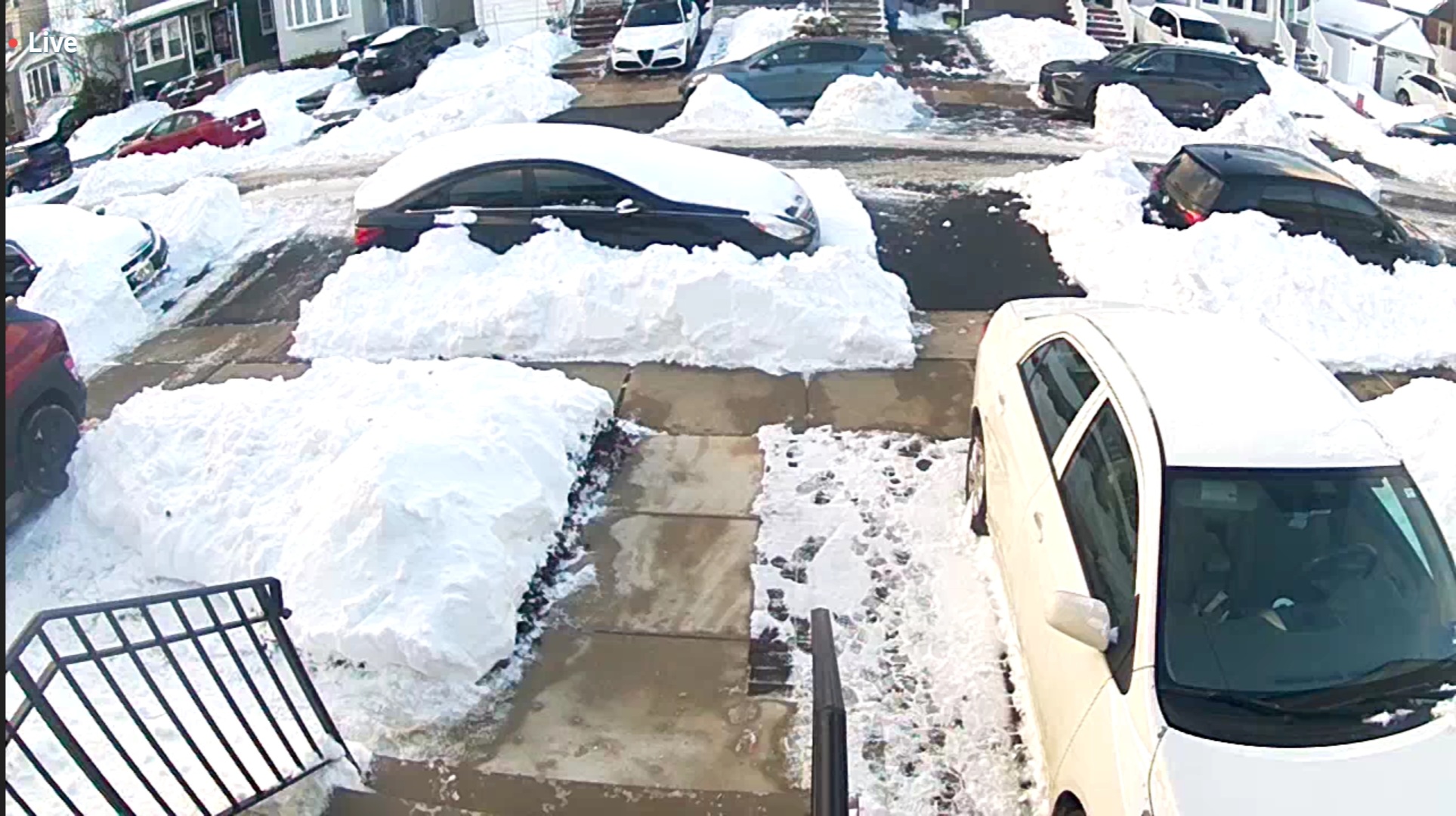 BIG DUMP LEAVES MOUNTAINS OF SNOW! • North Arlington, New Jersey - NAToday